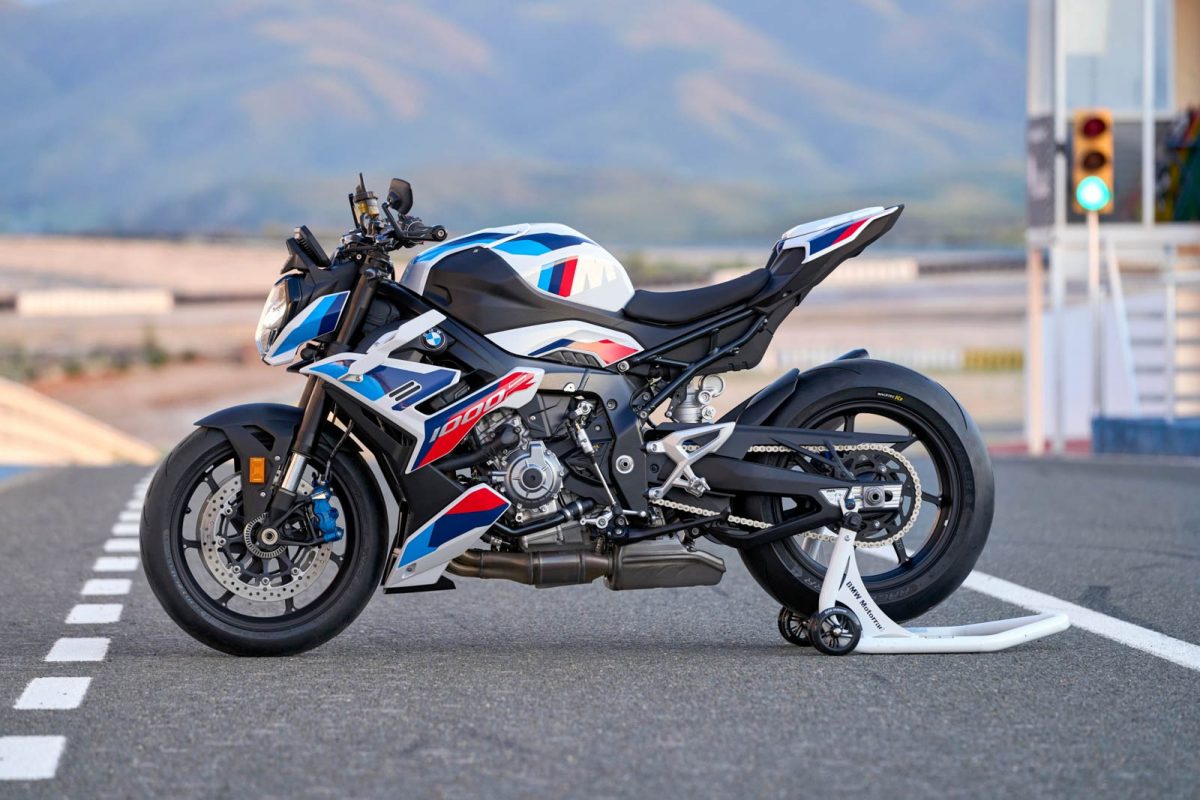The new BMW M1000R is officially released, and the horsepower of the RR ...