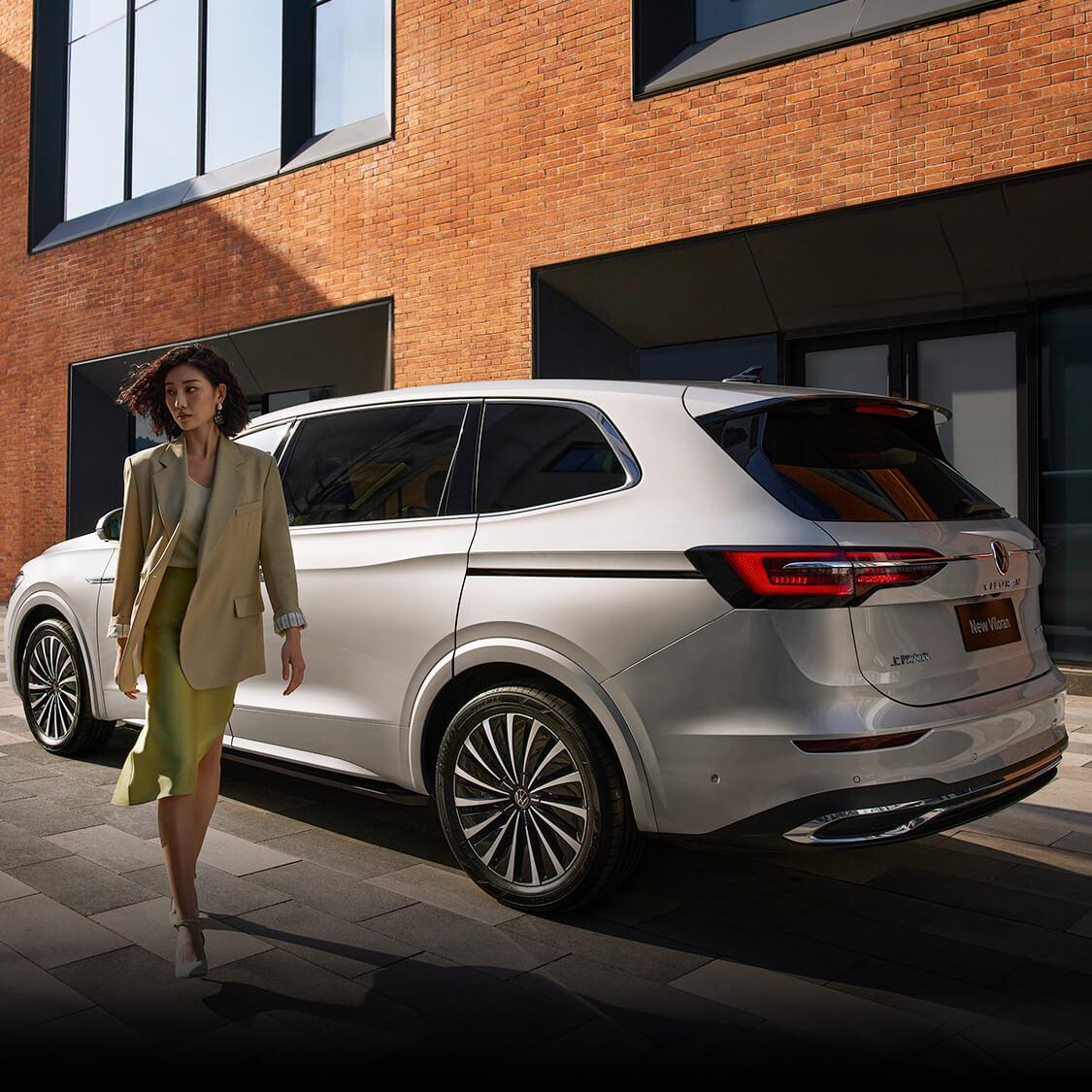 Large space, high configuration, high-end luxury MPV - Weiran - iNEWS