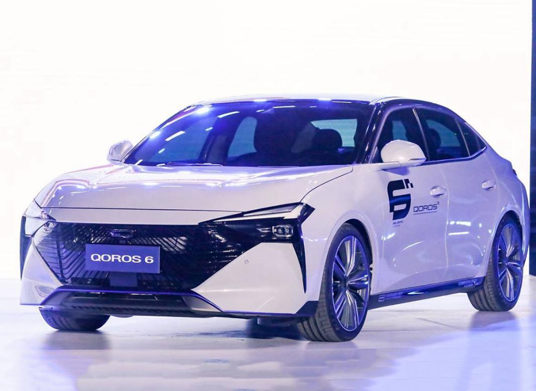 Qoros made a big move, the new coupe is much more handsome than Arrizo ...