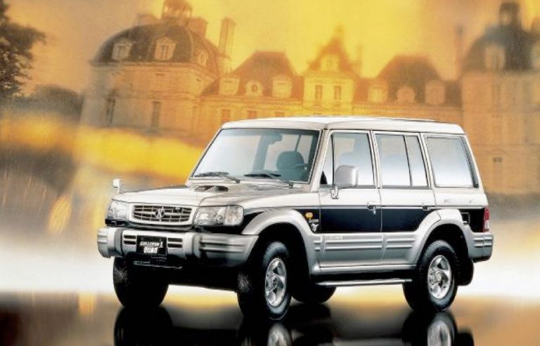 Hyundai or re-production Galloper models, with retro appearance, or ...