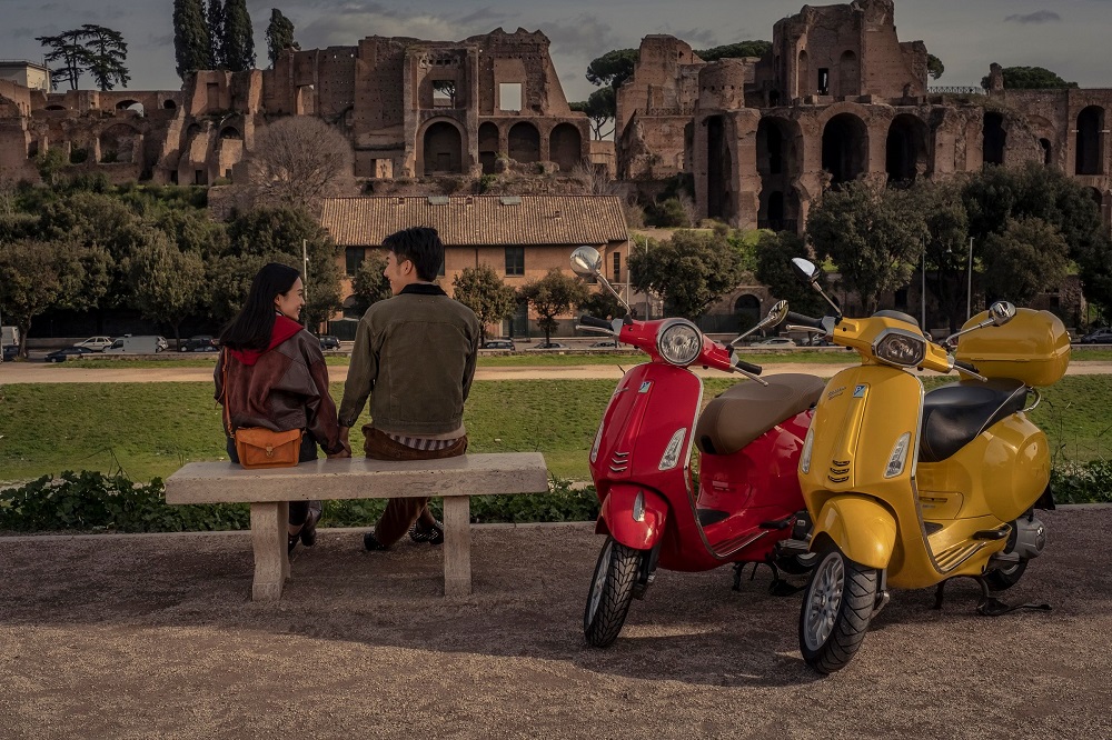 Vespa Romance goes to "After I Met You" - iNEWS