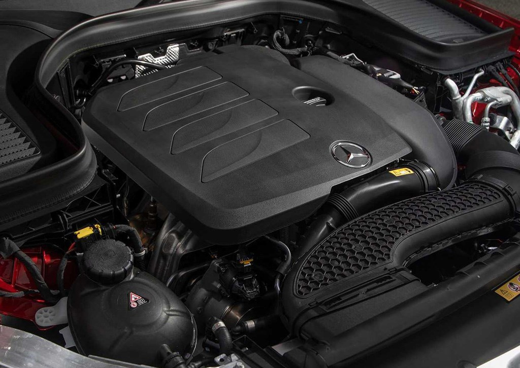 258 horsepower breaks a hundred in 6.7 seconds, is this Mercedes-Benz ...