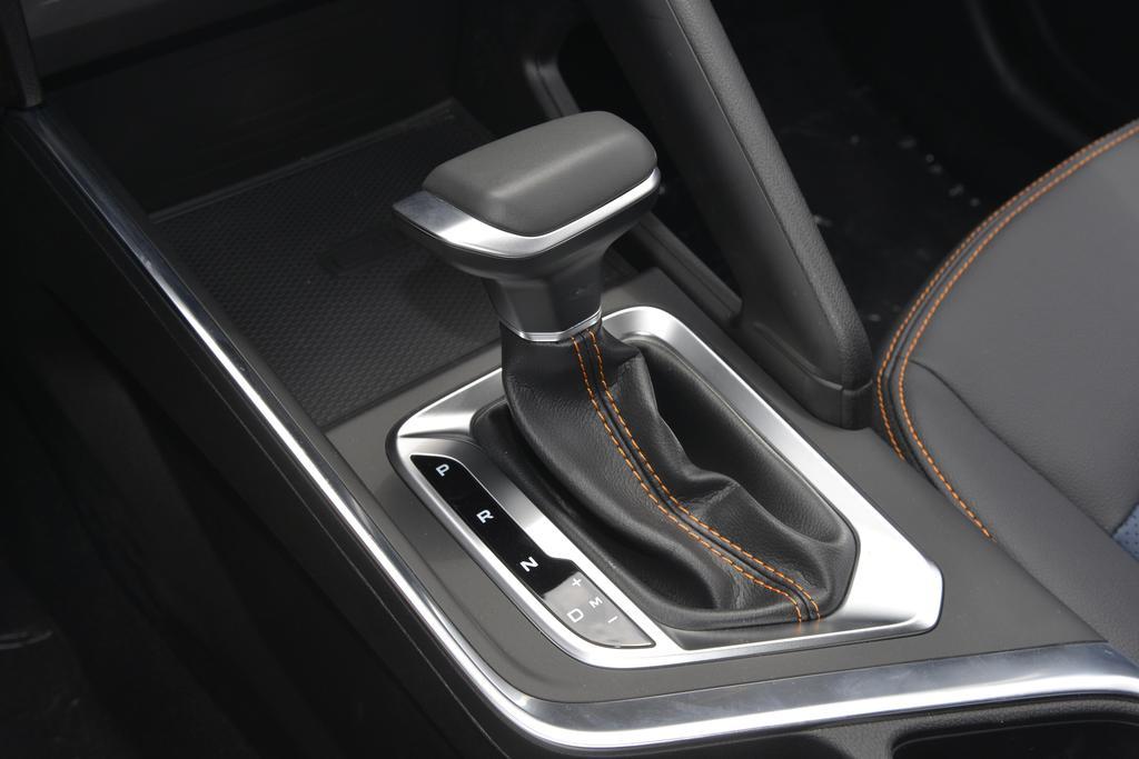 49,900 to buy a small SUV, Ruilan x3pro looks handsome, fuel-efficient ...