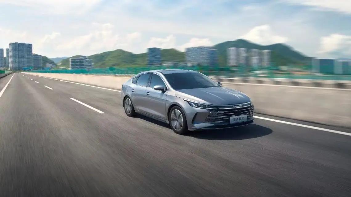 Ultra-low car cost, BYD Destroyer 05 refuses sweet burden - iNEWS