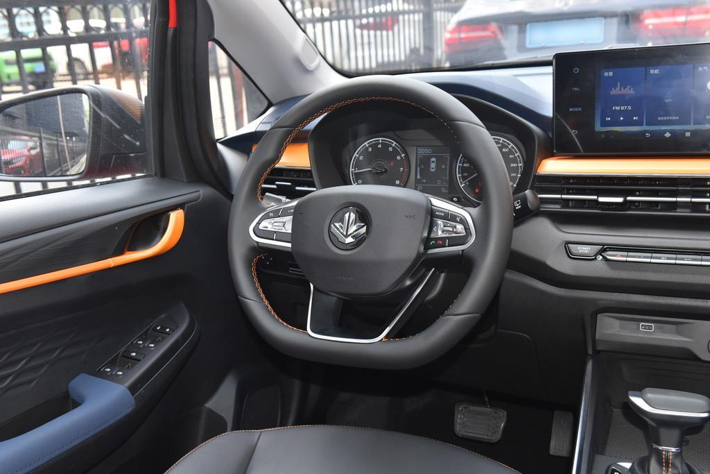 Who buys the 50,000-level Ruilan X3 PRO? - iNEWS