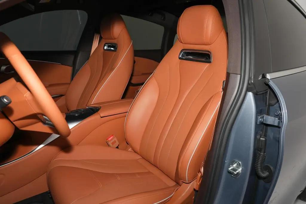 The dome-style panoramic canopy that extends to the rear of the ...