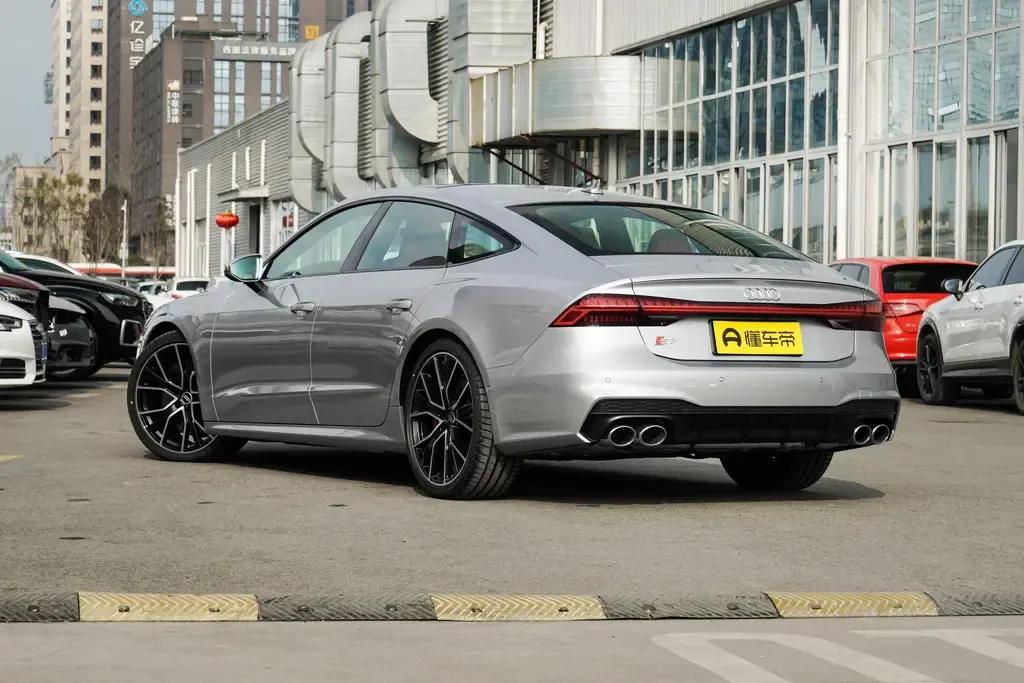 Equipped with a 2.9T twin-turbo engine with a maximum horsepower of 450 ...
