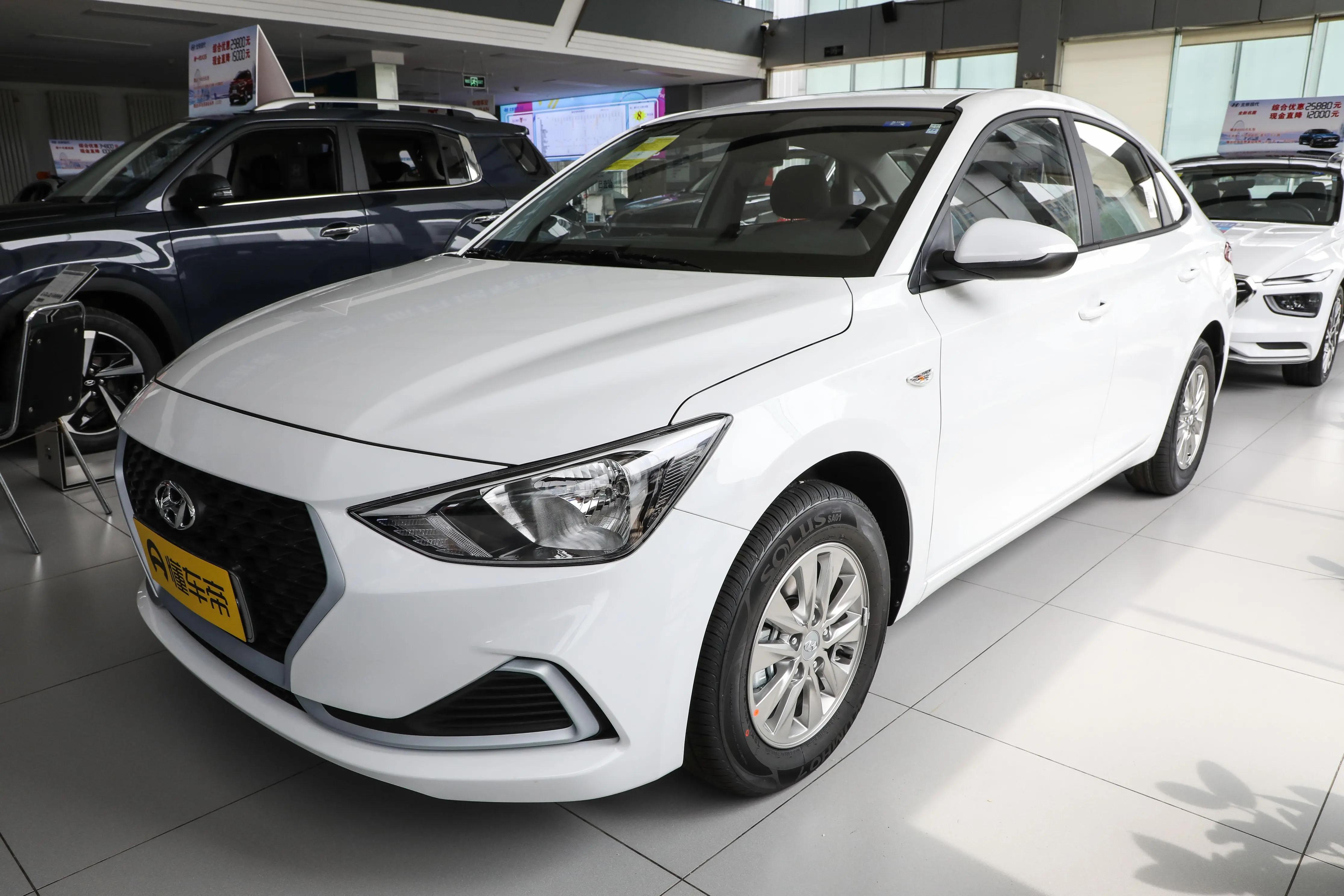 A joint venture compact car, equipped with a 1.6L self-priming + 6AT ...