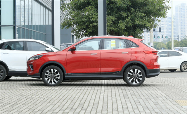 Experience the Weimar EX5, with a unique appearance, spacious space, and a pure electric ...