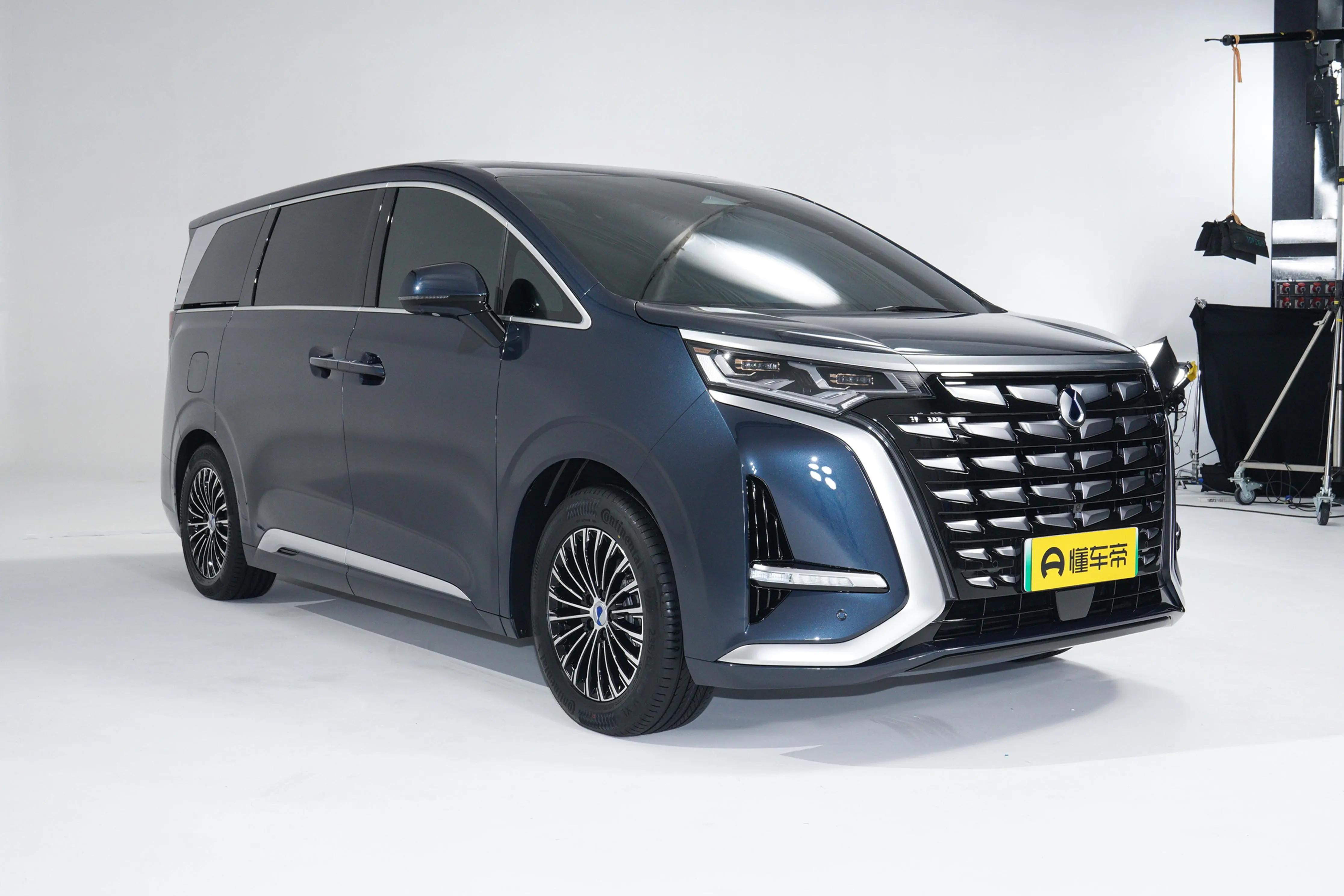 Detailed explanation of Denza's new car D9 DM-i, equipped with electric ...