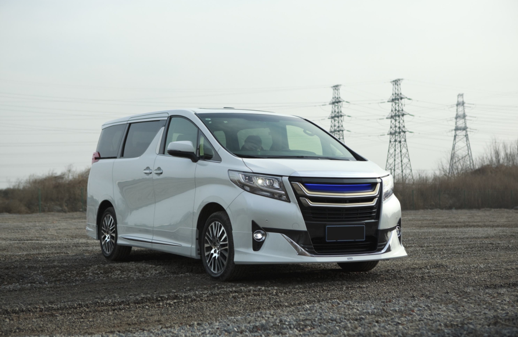 Why can the van Alpha become a national car in Japan?Expert: You will ...
