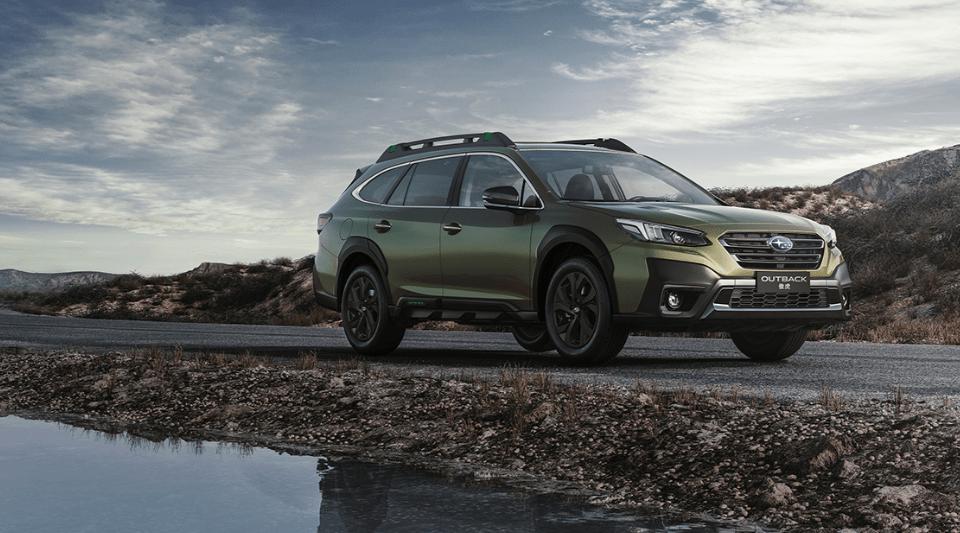 A chasing cool journey, Subaru Outback makes everything beautiful along ...