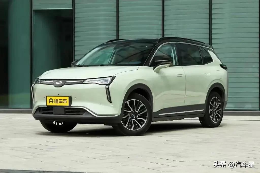 W6: 620KM battery life!Rich in configuration, is it worth it? - iNEWS