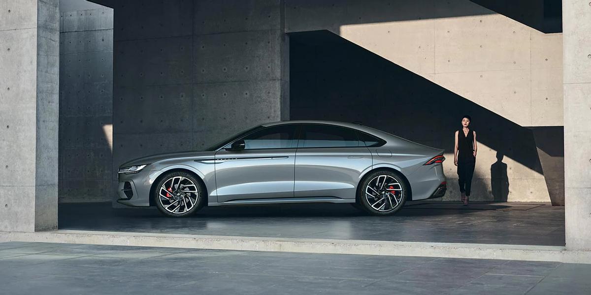 The monthly cost of 1863 yuan for the maintenance of a new Lincoln Z is ...