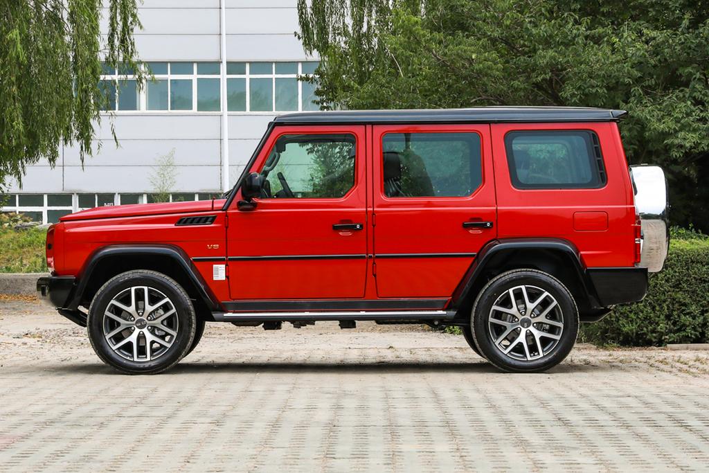 Experience Beijing BJ80, a medium and large SUV with a masculine ...