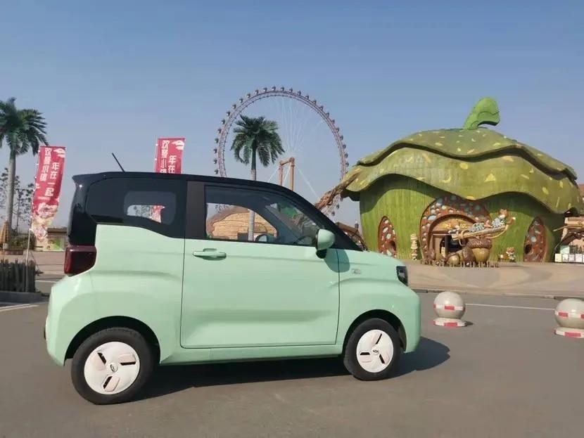 A00 class electric car with large size and large space is worth owning ...