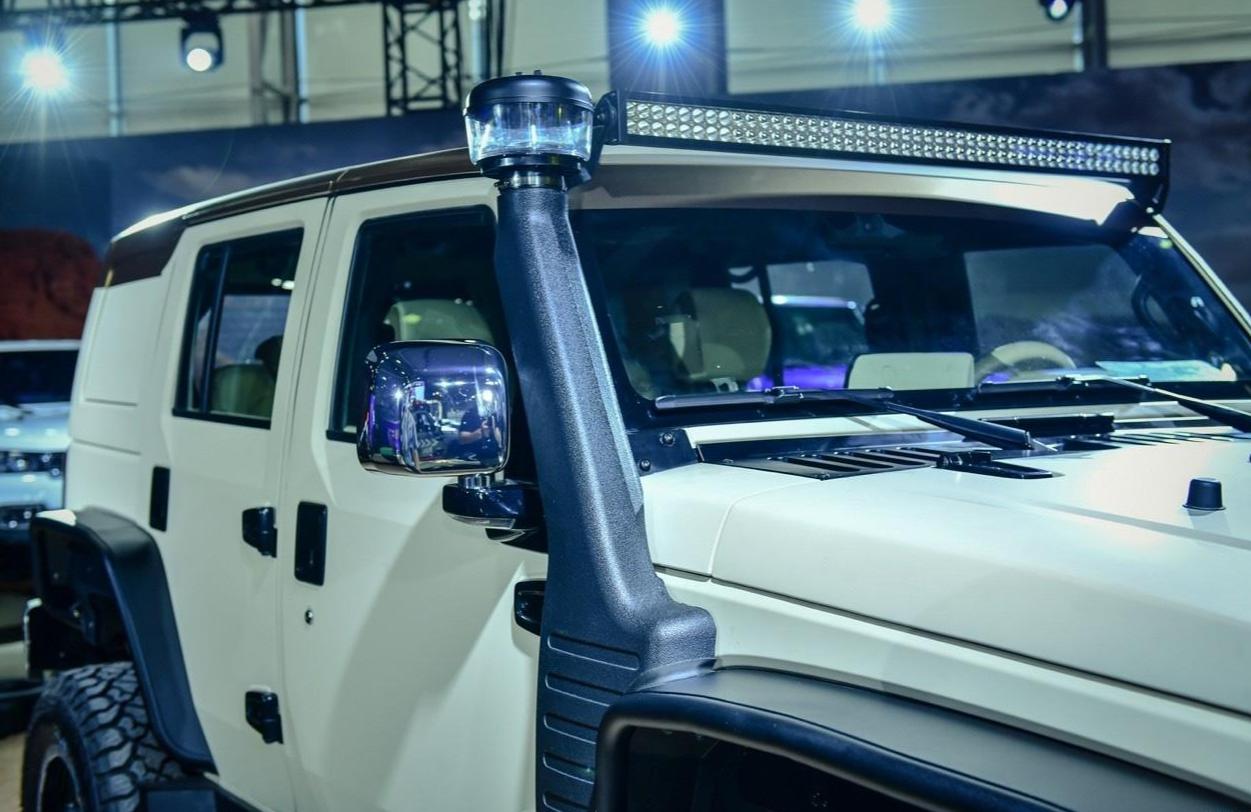 The new version of BJ40, the hardcore is not losing to the Tank Ranger ...