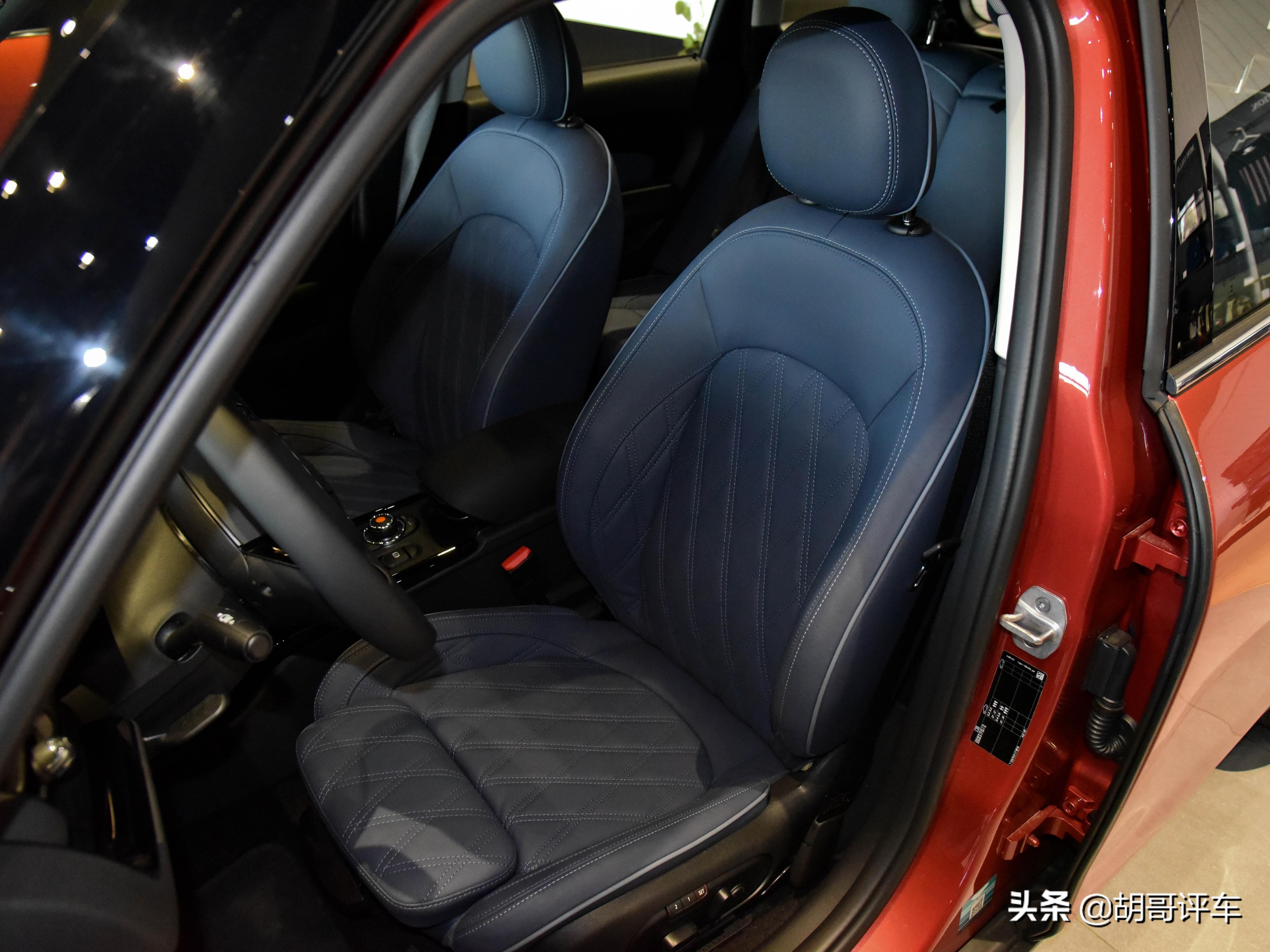 Double sunroof + automatic transmission, MINI CLUBMAN - iNEWS