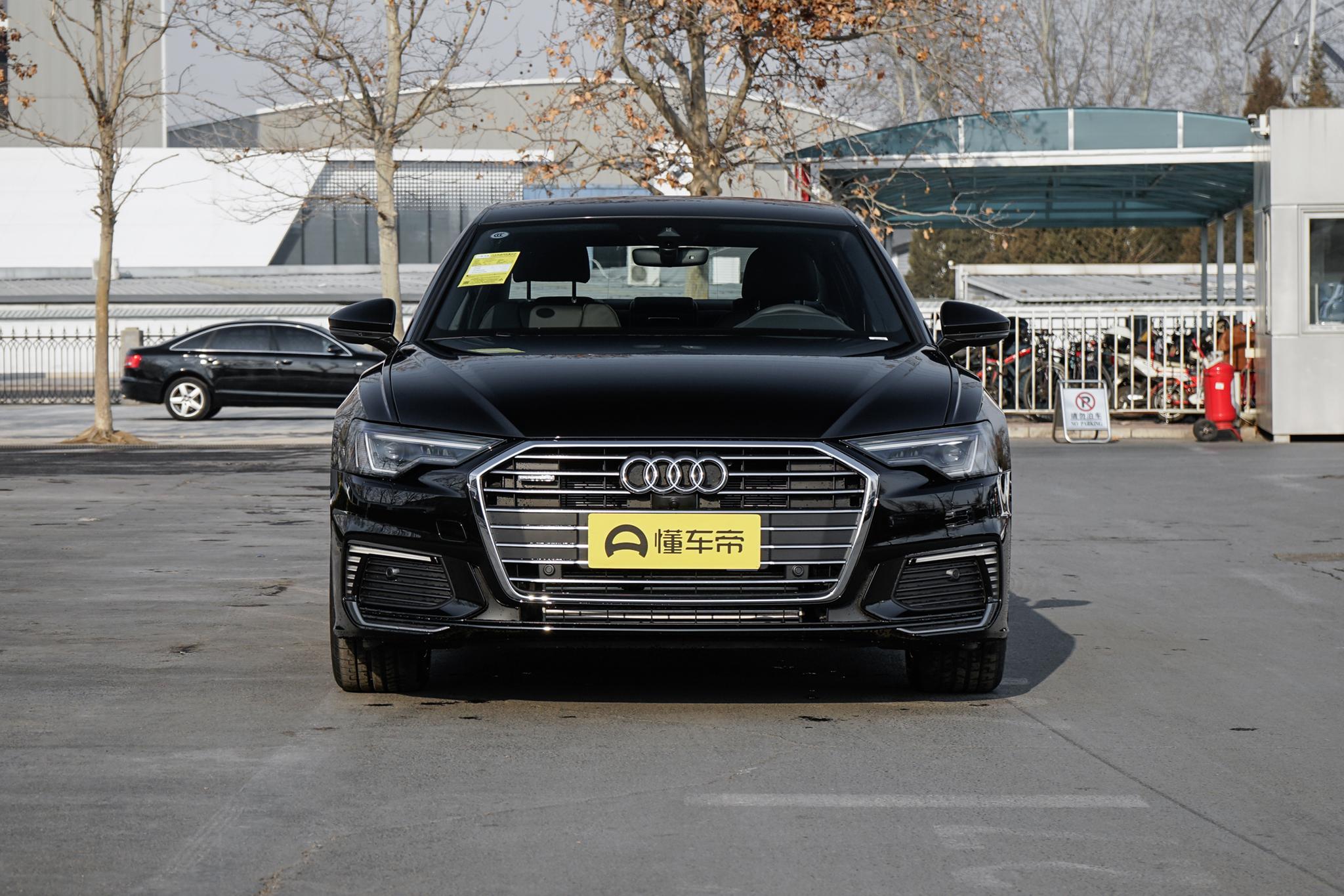 Audi A6L PHEV: Equipped with 2.0T+7-speed dual clutch, comfortable driving experience and ...