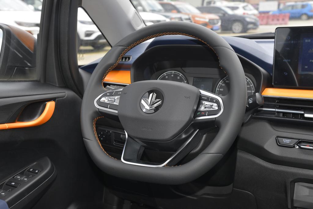 49,900 to buy a small SUV, Ruilan x3pro looks handsome, fuel-efficient ...