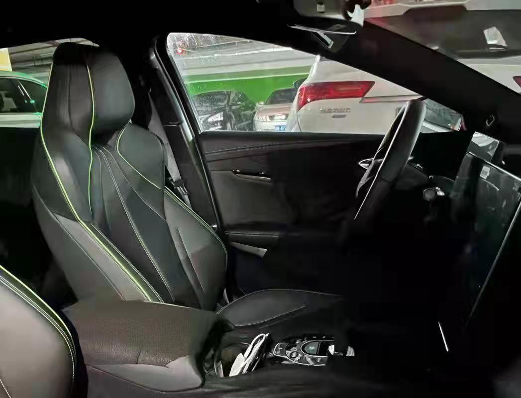 BYD Seal interior exposed, with a new style steering wheel - iNEWS