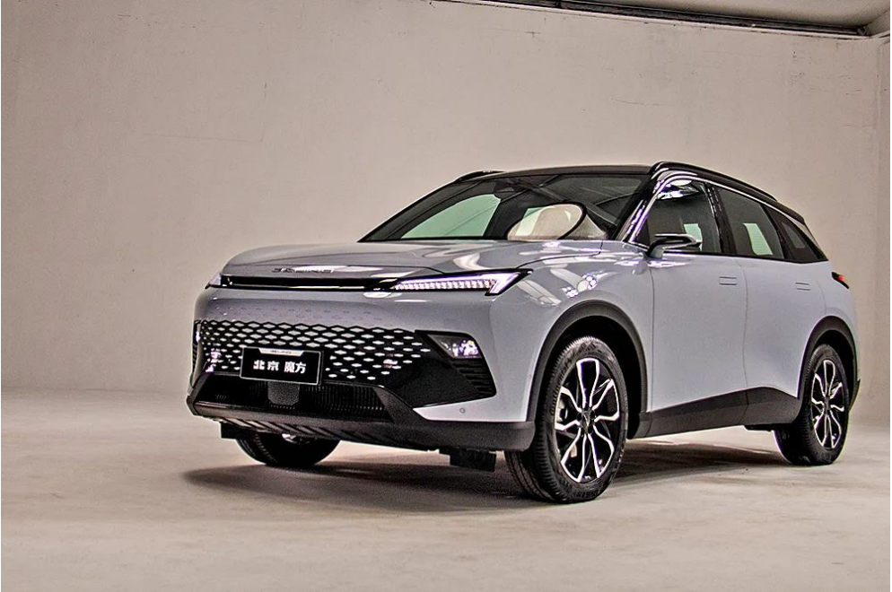 Huawei's smart cockpit landed on the beach, Beijing Auto Rubik's Cube ...