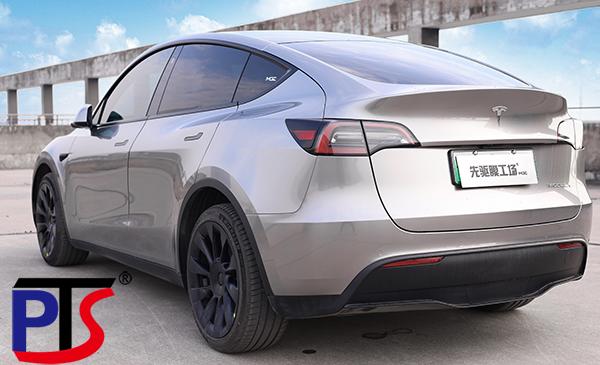 One of Tesla's most popular color changes, the liquid metal silver of ...