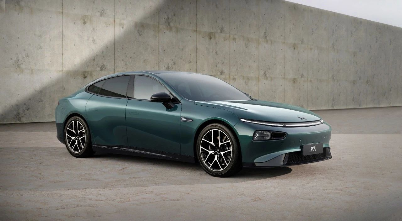 P7i in the eyes of product managers: a combination of violence and elegance - iMedia