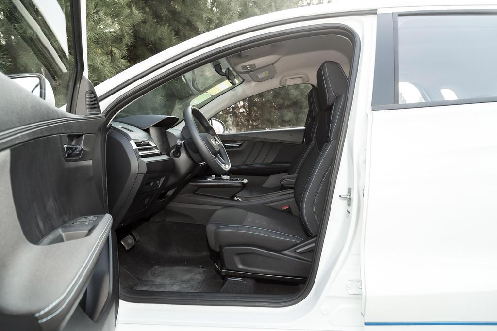 A0 class electric hatchback new overlord reports, BYD e2 - iNEWS