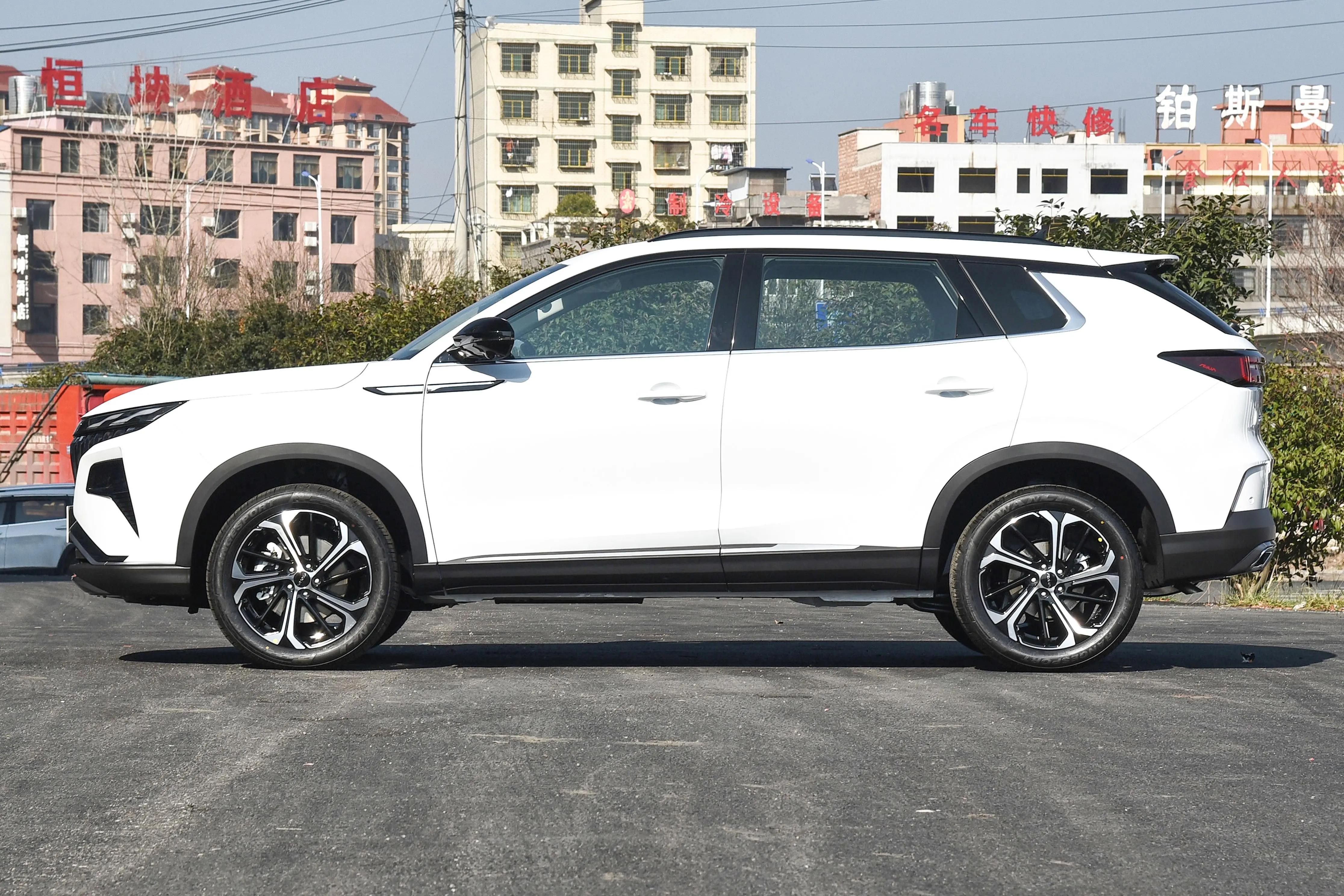 The top configuration is priced at 146,900. Interpretation Haoji, is it ...