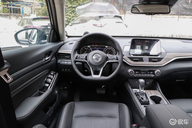 What is the difference between the speed on the dashboard and the ...