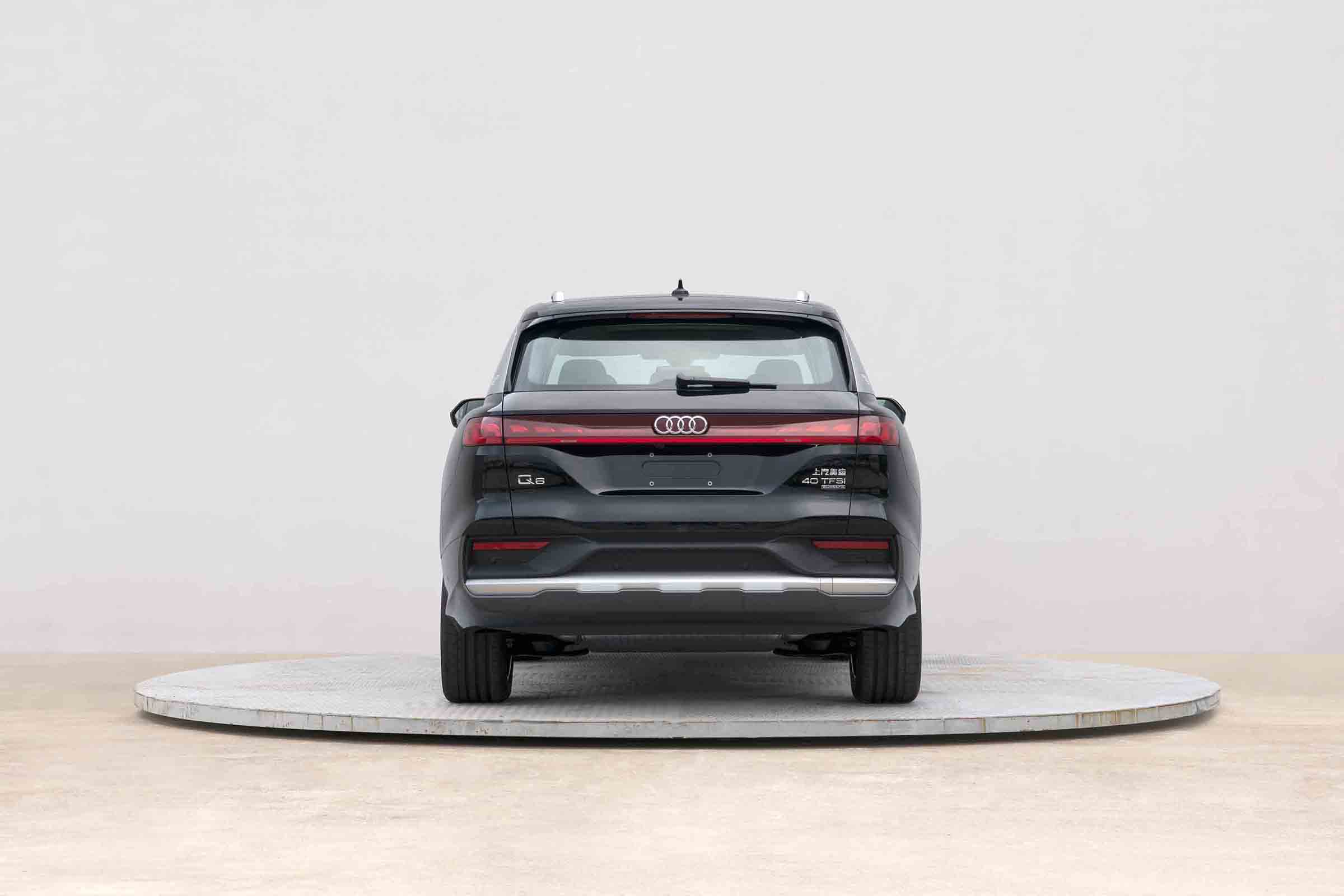 Evaluation of Audi Q6: Can it compete with the BMW X5L in terms of size exceeding the Audi Q7 ...