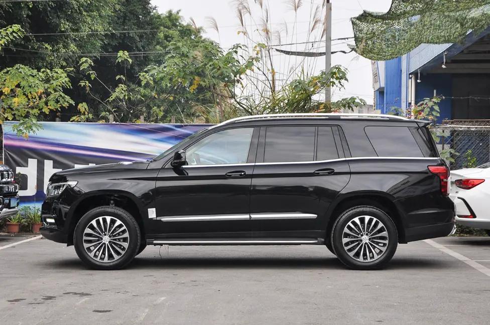 BJ90 is 5171mm long, equipped with imported Mercedes-Benz 3.0T engine, with air suspension - iMedia