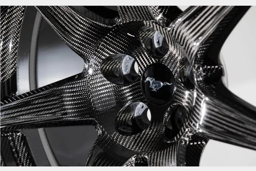 Car tires usher in the carbon fiber era? - iNEWS