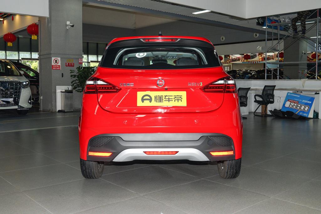 Easy-to-drive and flexible mini-car, JMC Yizhi EV3 - iNEWS