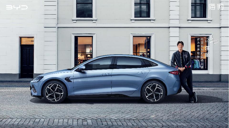 Seal campaign ambassador Wang Shunxing Gebaofa - iNEWS