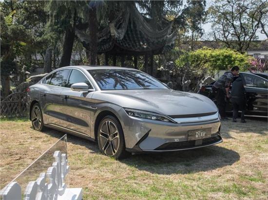 BYD Han EV's new interior is more low-key and more elegant - iNEWS