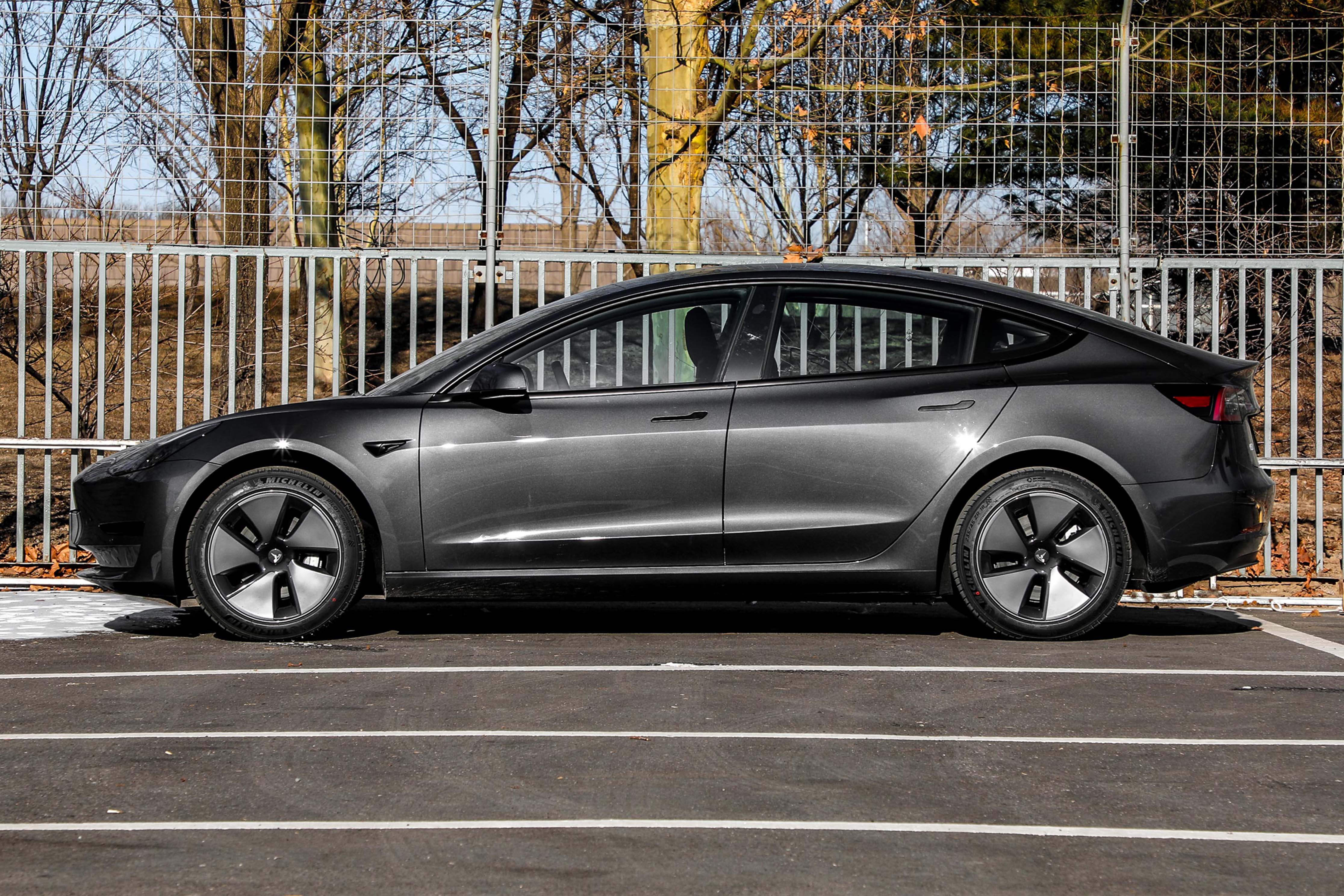 2022 Tesla Model 3 car cost analysis, let's see how much it costs per ...