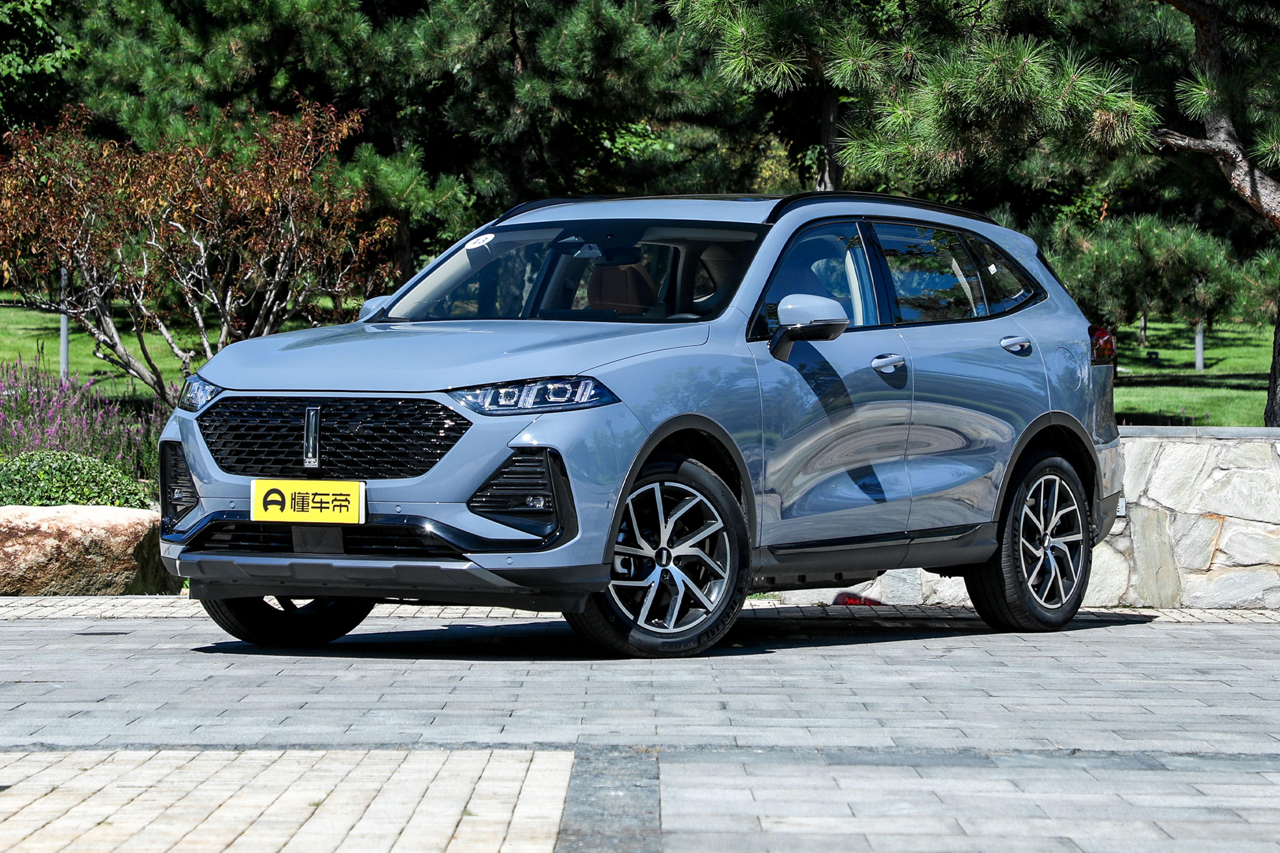 Latte DHT-PHEV: 184km of pure electric battery life, with three screens, benchmarking Song PLUS ...