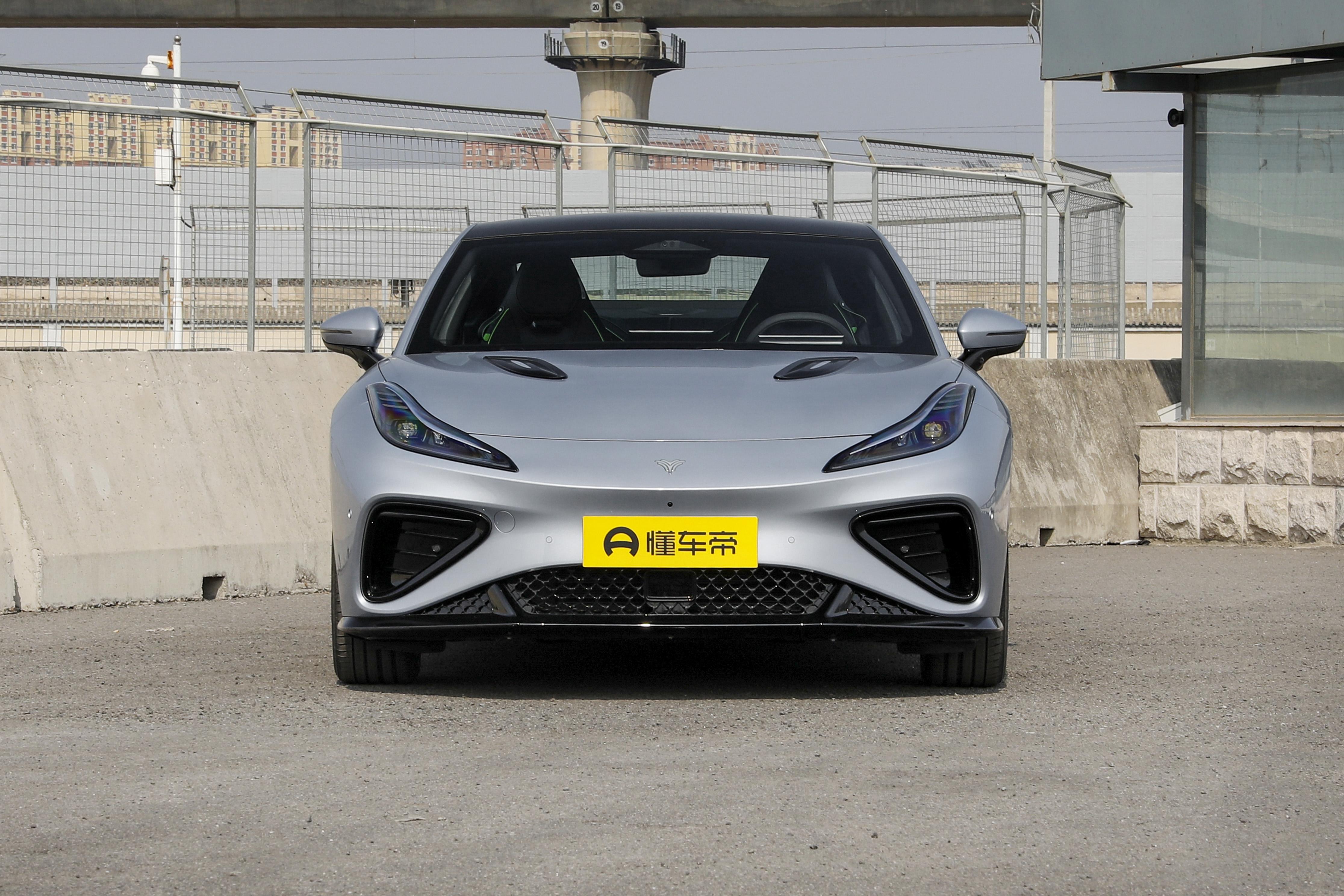 Nezha GT 2023 580 four-wheel drive version experience report: the ...