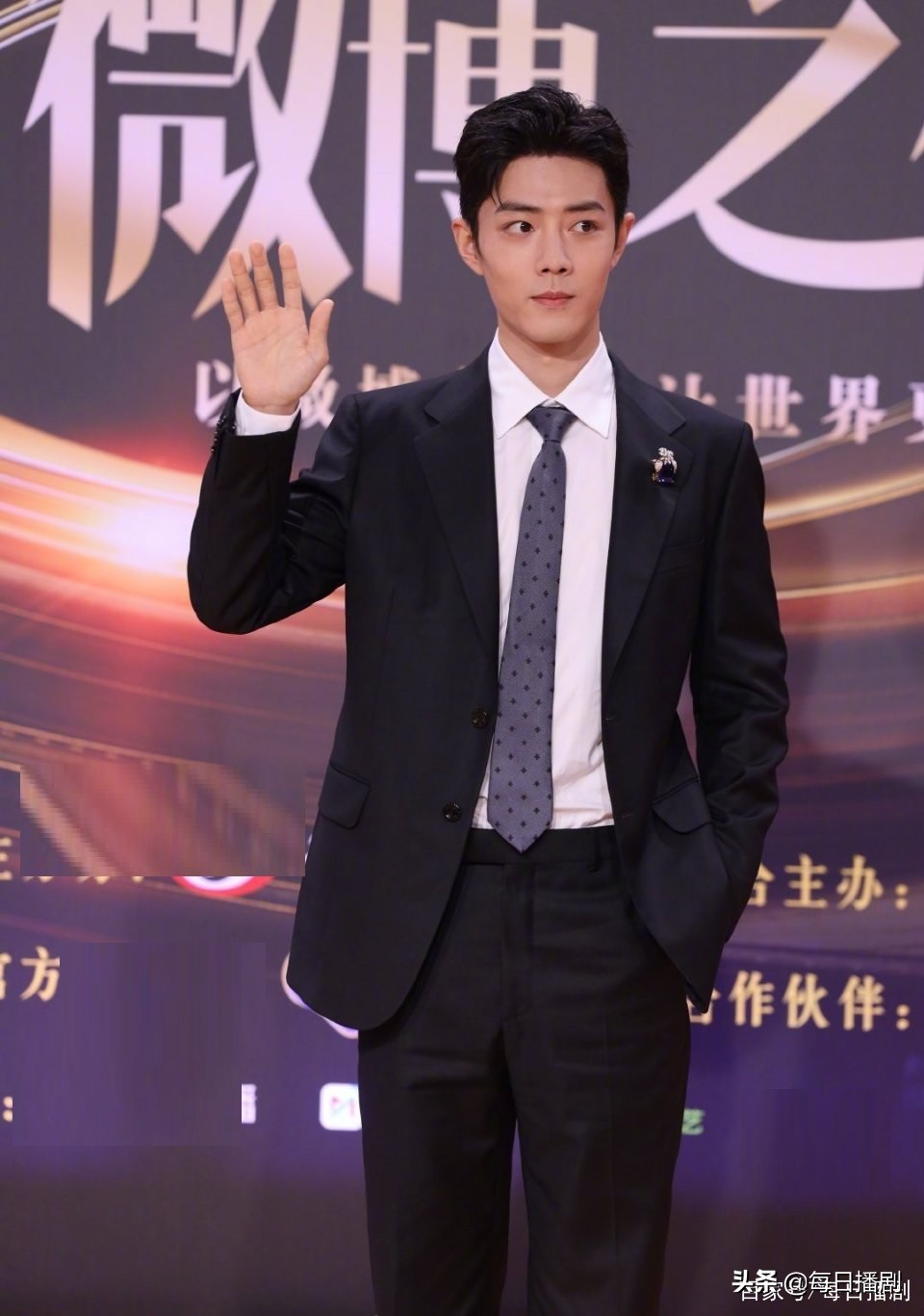 Xiao Zhan's Weibo night infield, Xiao Zhan Jia Ling's seat approached ...