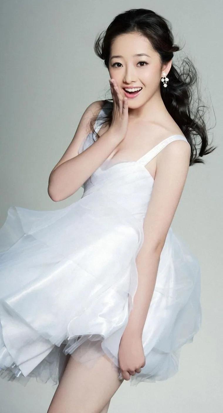 Why is Jiang Mengjie not red? - iMedia