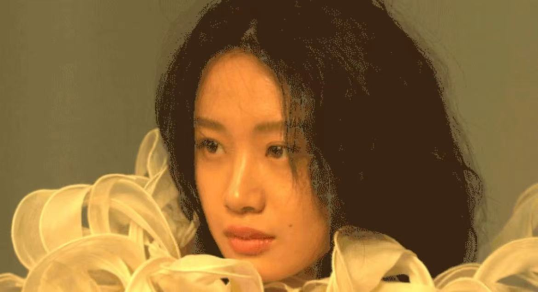 To defeat all the good feelings in "The Hidden Corner", Li Meng only ...