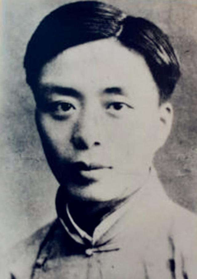 Poet Ai Qing: Falling in love with a female student 11 years younger in ...