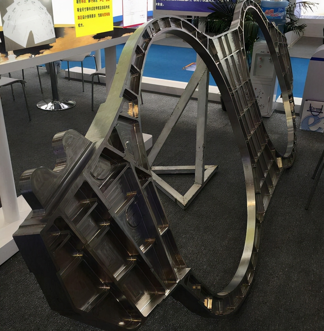 After the replacement of the WS-10C engine, the thrust-to-weight ratio ...