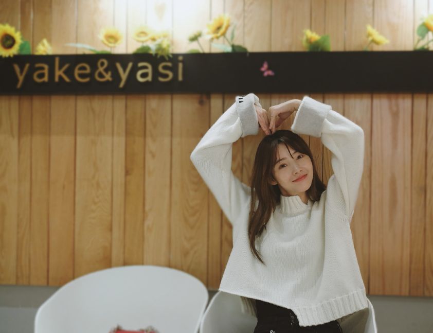 The secluded oiran is touching you, Hu Dandan - iMedia