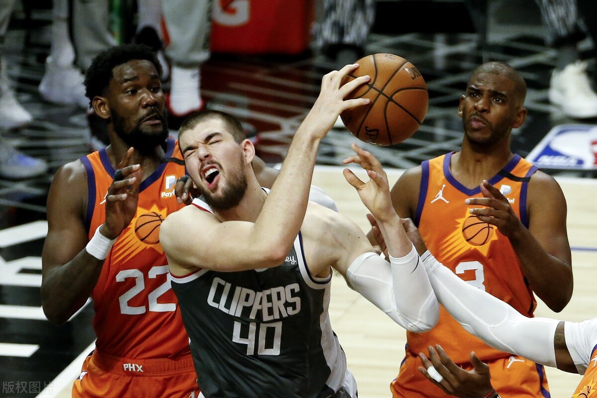 The champion who was questioned for 3 years now shines in the playoffs ...