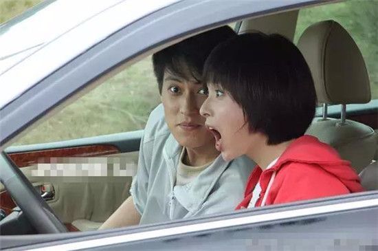 A recent photo of Jin Dong's wife Li Jia. Li Jia had been married for ...