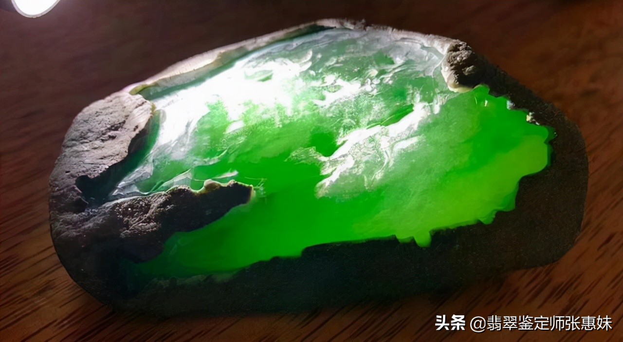 How does the Burmese country grade the rough jadeite?What is the ...
