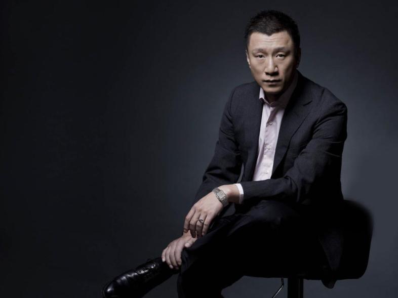 The "Extreme Challenge" team launched a new variety show "Meng Tan Tan ...